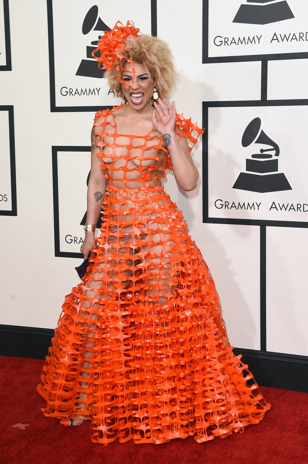 Las que piensan que la 'red carpet' de los Grammy... es un carnaval