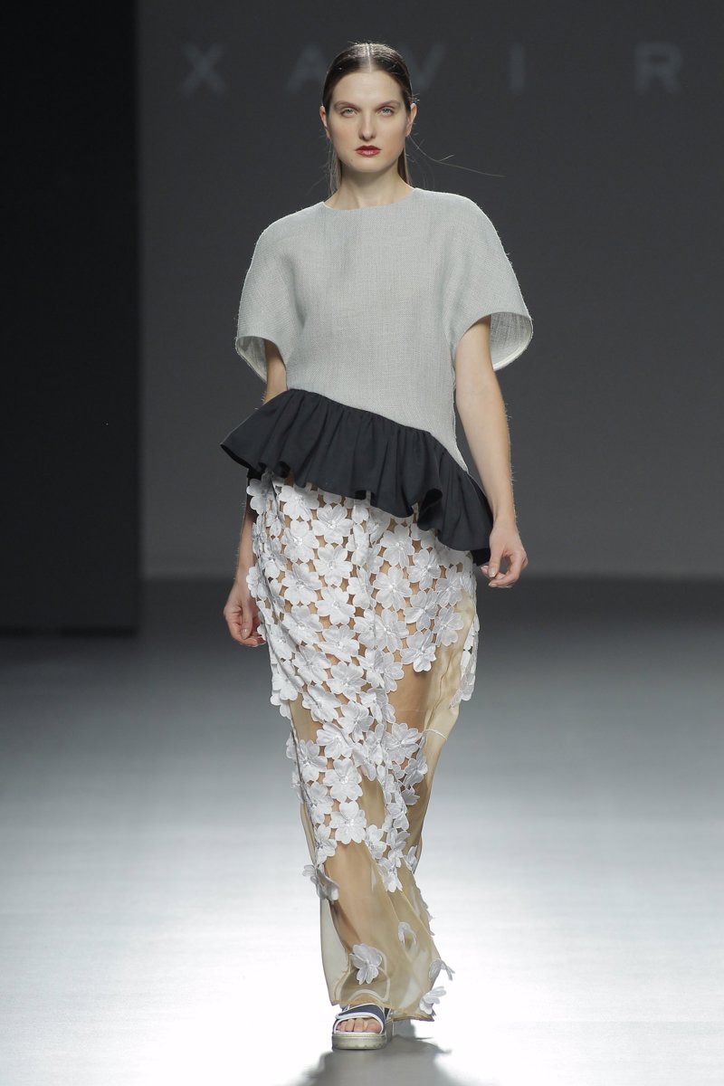 Xavi Reyes trae la nostalgia de pueblo