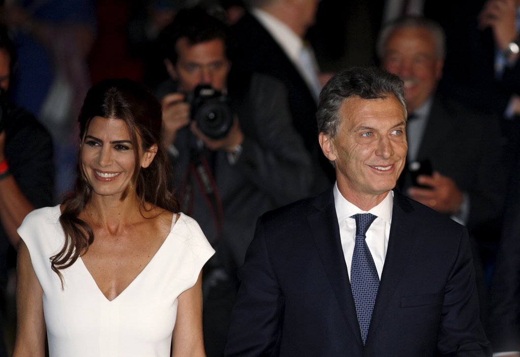 Juliana Awada (Macri) le quita los vestidos a la Reina Letizia