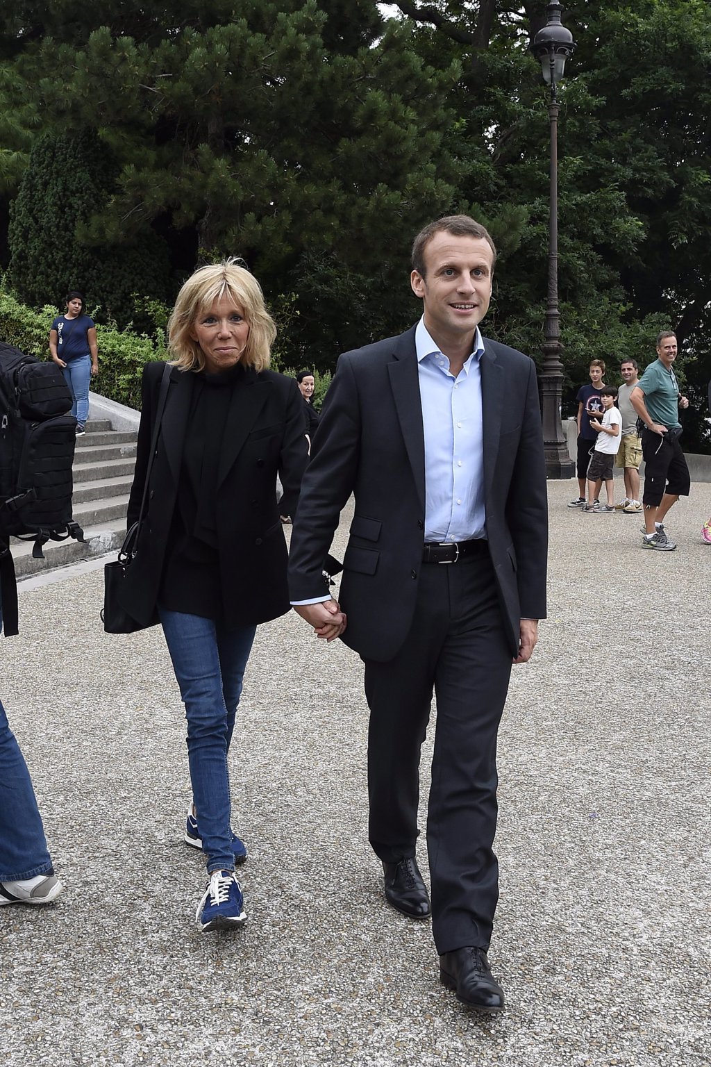 ¿Cómo es el estilo de Brigitte Macron, la esposa del presidente francés ...