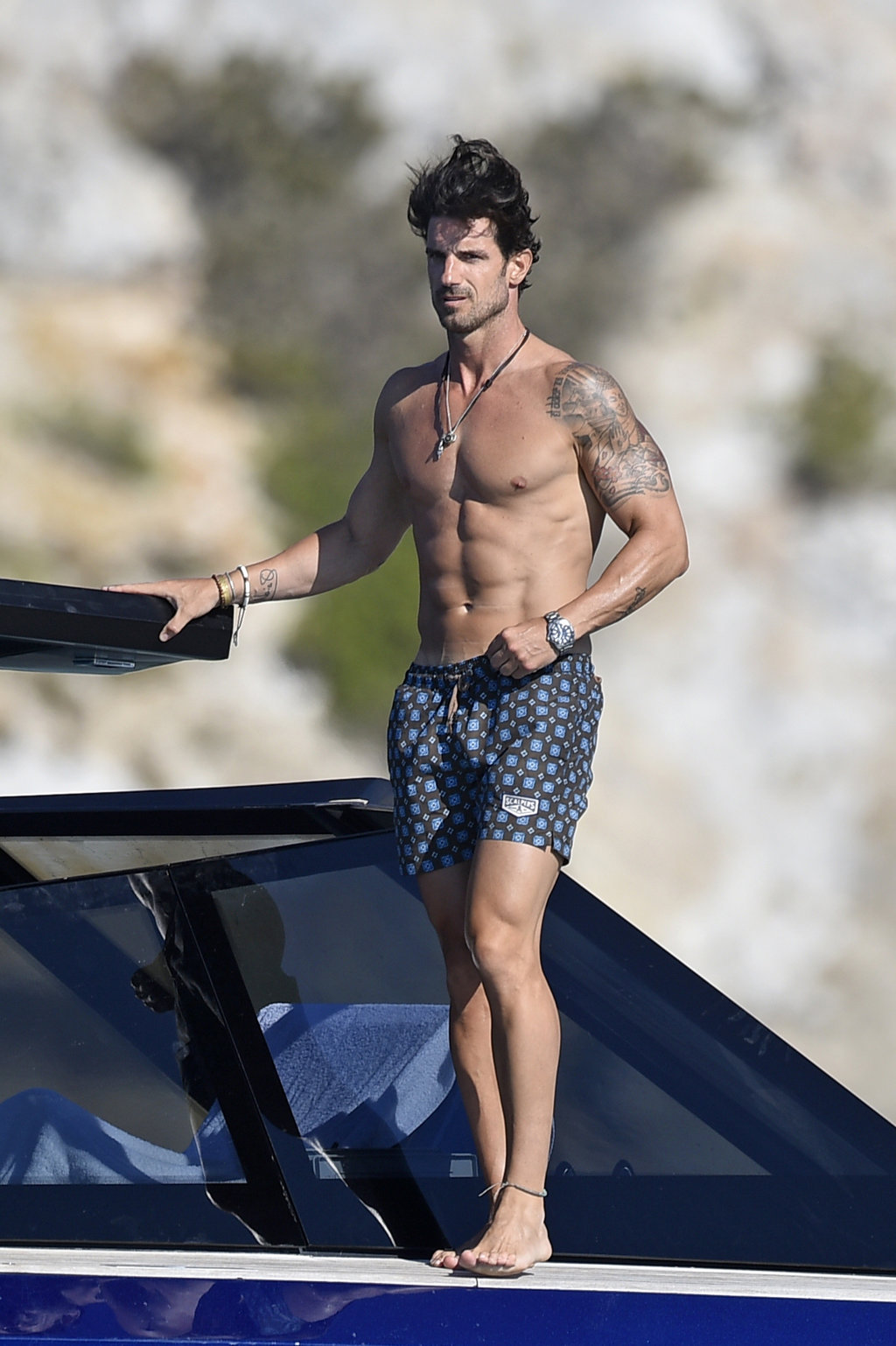 Aitor Ocio cumple 45 años, las últimas imágenes del modelo que hacen ...