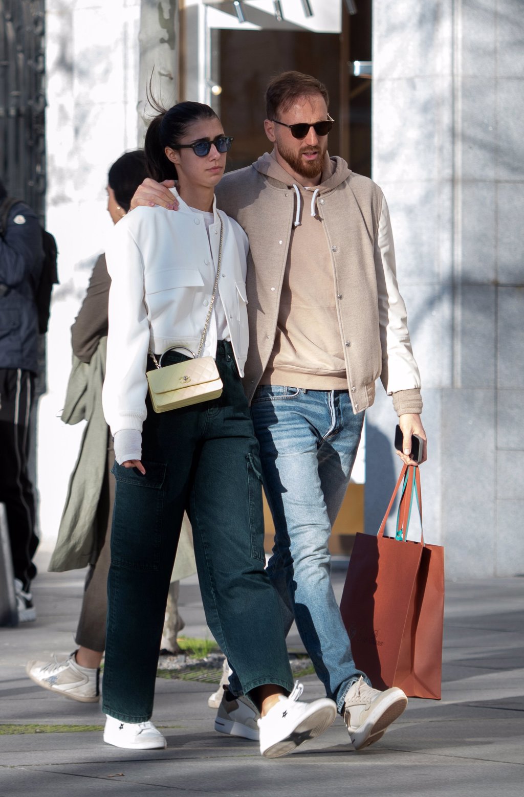 Jan Oblak y Olga Danilovic disfrutan de su tiempo en pareja por Madrid