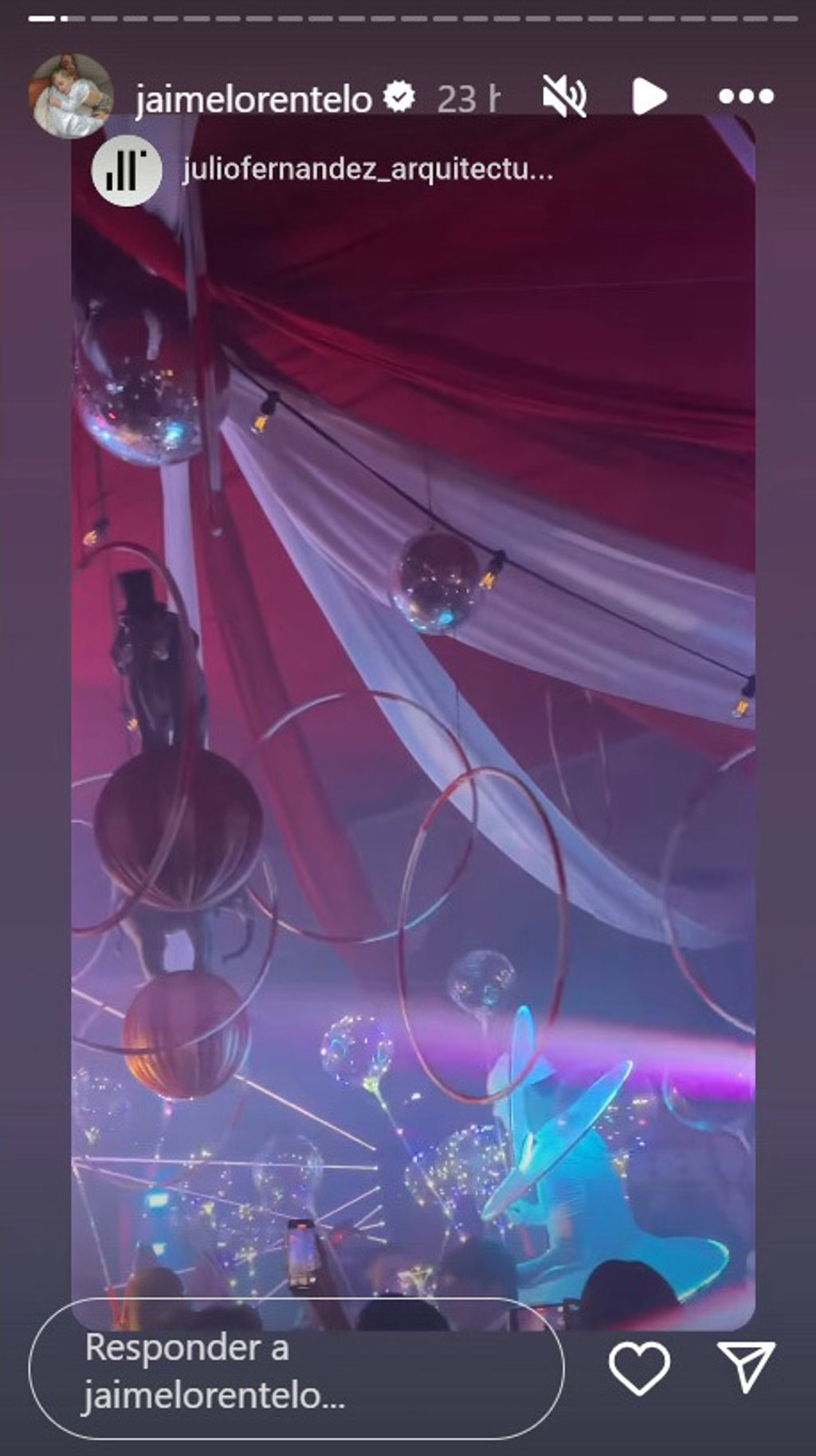 Jaime Lorente abre el álbum privado de su boda con Marta Goenaga ...