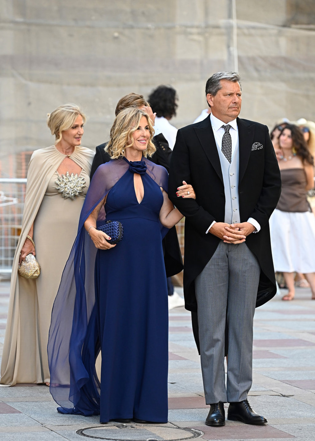 La familia Flores vuelve a irse de boda, esta vez a la de Paty Sánchez ...