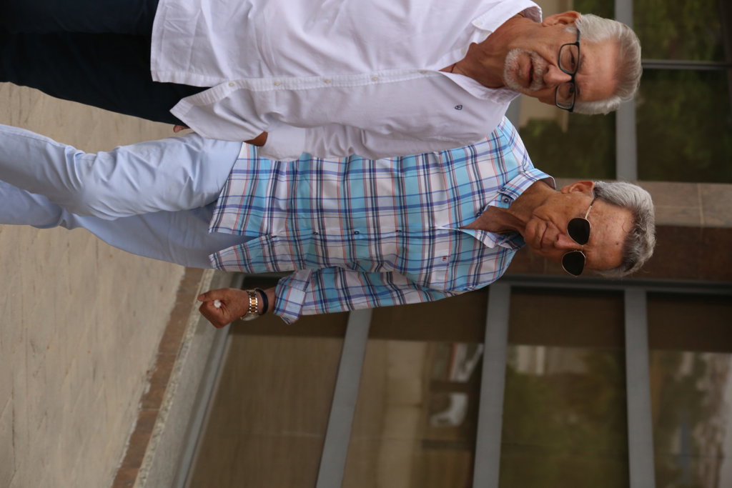 Rostros de dolor, y luto riguroso, en el último adiós de la familia ...
