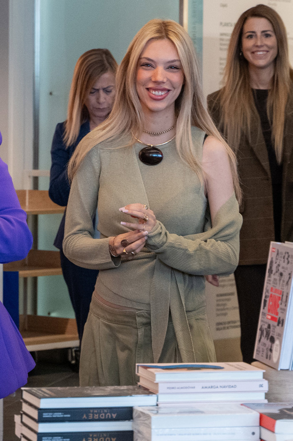 Alejandra Rubio, a corazón abierto en la presentación de su libro. De ...