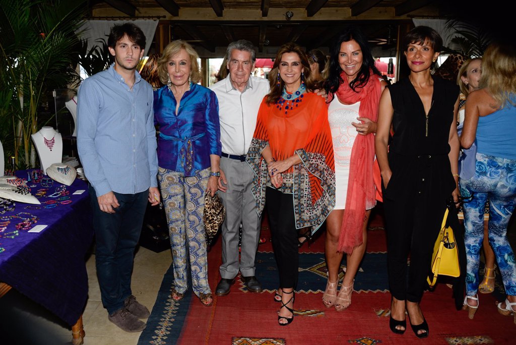 Marina Danko triunfa con su stand de joyas en Marbella