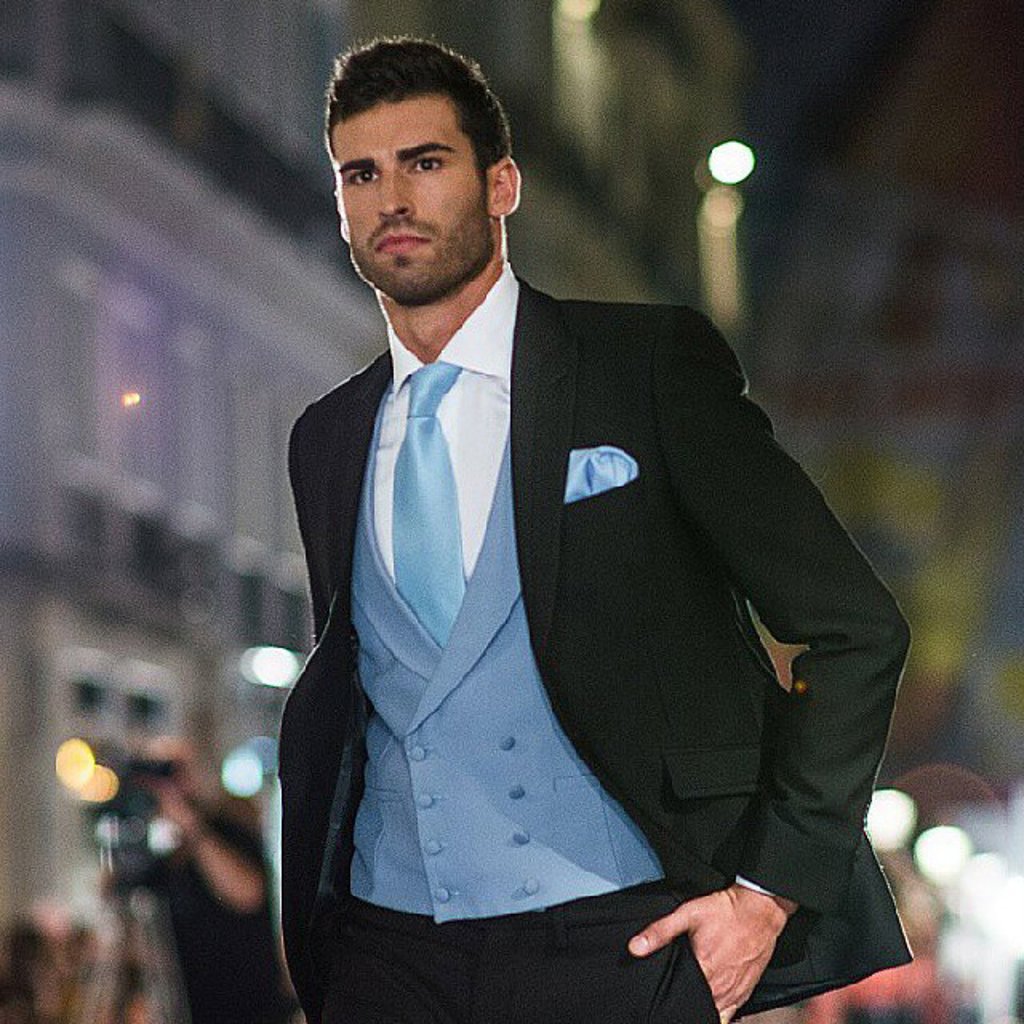 Rubén López, el militar español más guapo del universo