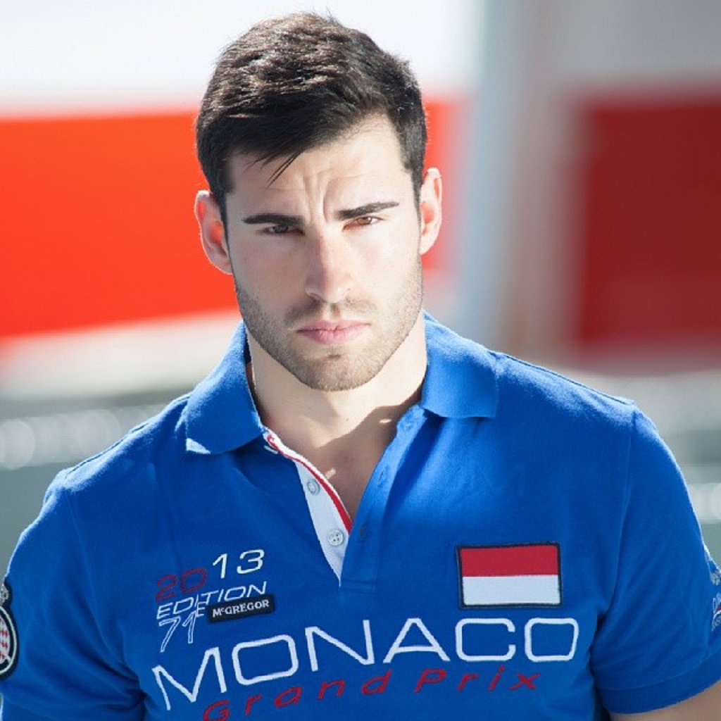 Rubén López, el militar español más guapo del universo