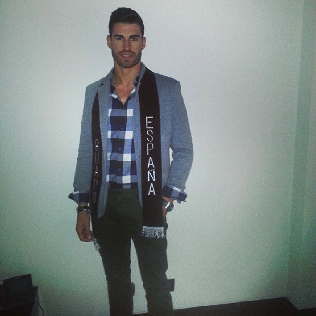 Rubén López, el militar español más guapo del universo