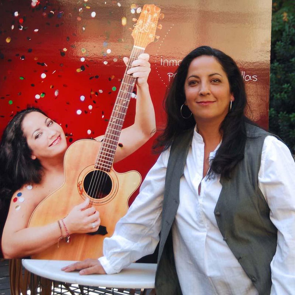 Inma Serrano publica su nuevo disco 'Polvo de estrellas' con trece ...