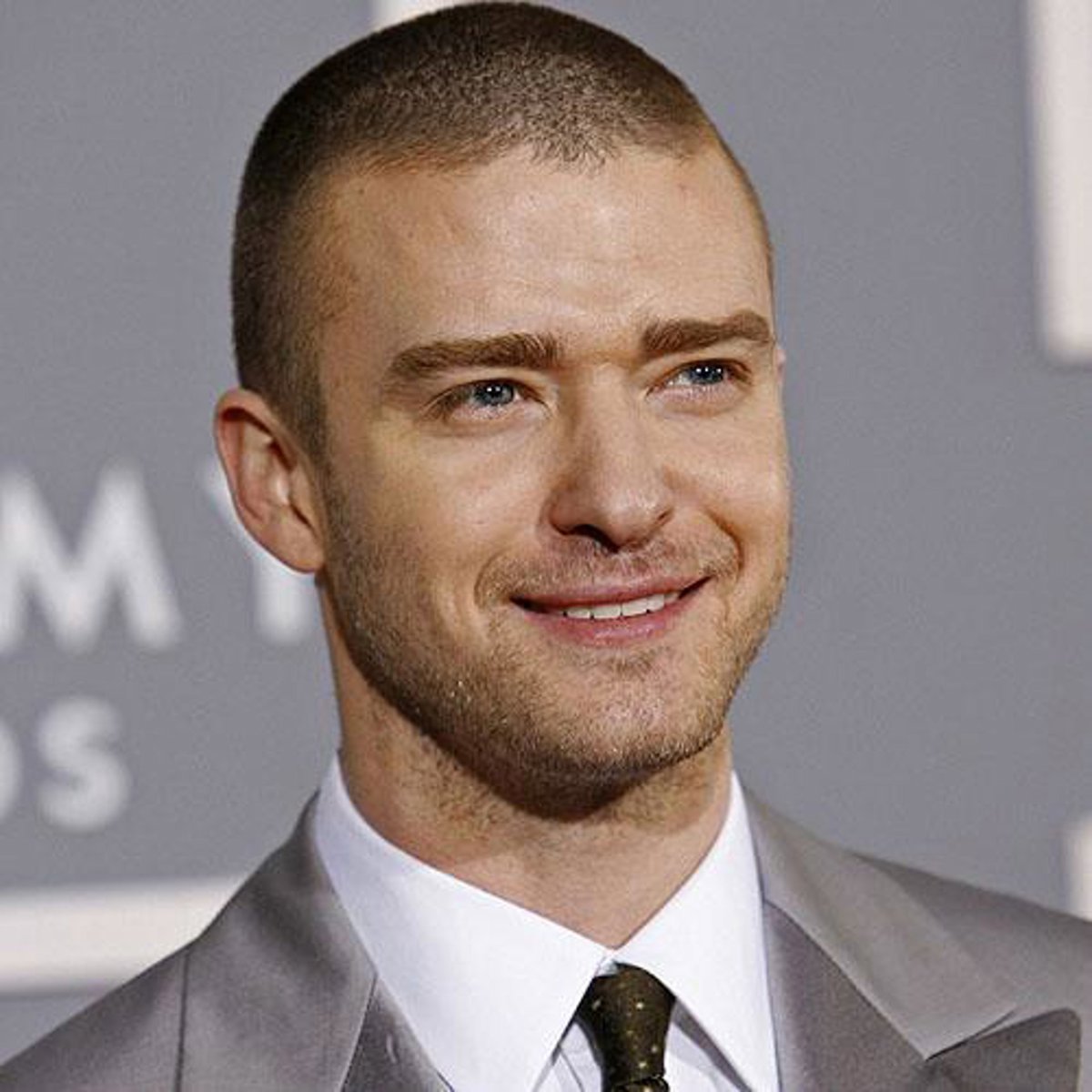 Justin Timberlake se conecta a Facebook