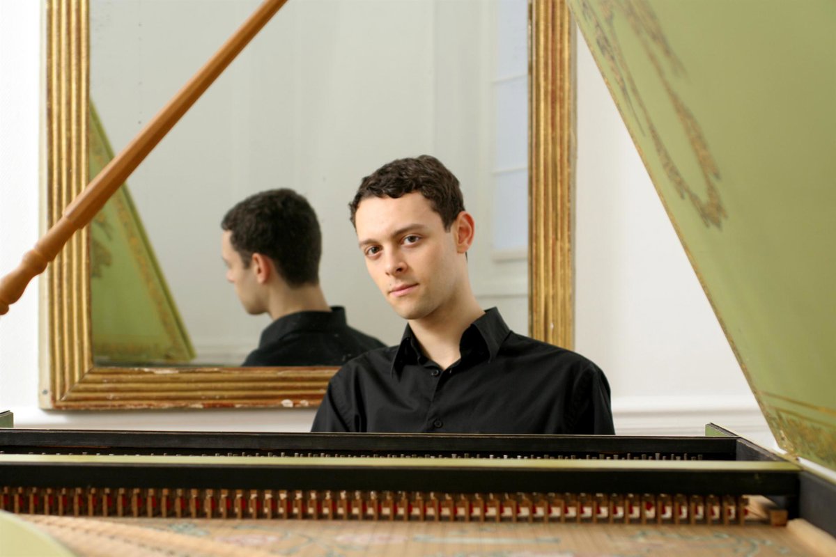 CATALUNYA.-El organista Benjamin Alard llena de música la Catedral de ...