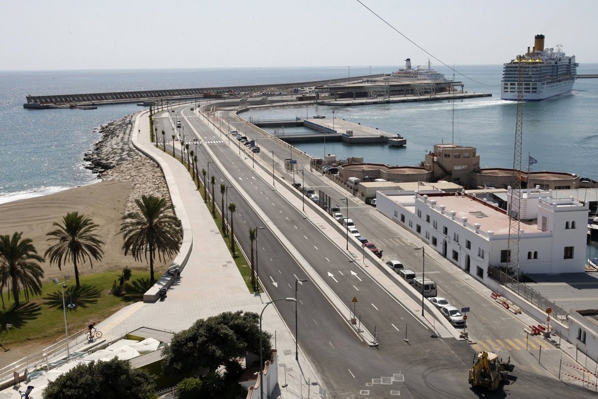 Abierto al público el nuevo acceso a la zona de Levante del puerto de ...