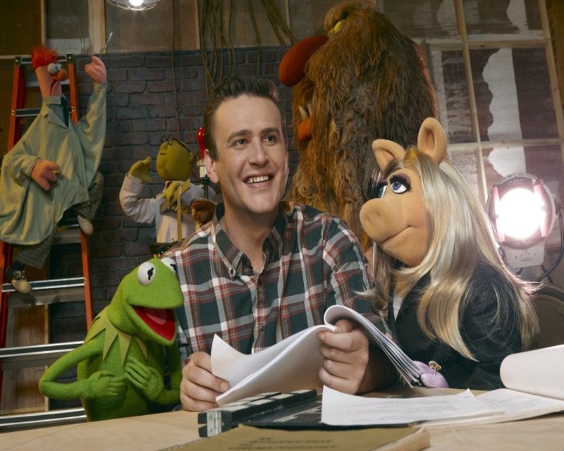 Havard premia a Jason Segel, actor de 'Los Muppets'