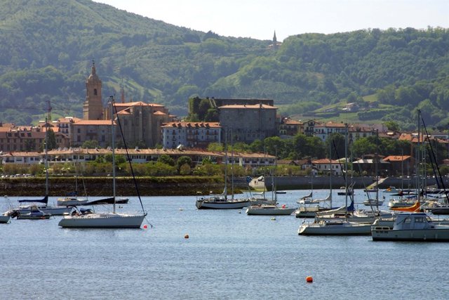 Fuenterrabía, luz y color