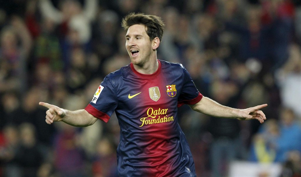 (Perfil) Messi aumenta sus quilates de Oro en un año histórico