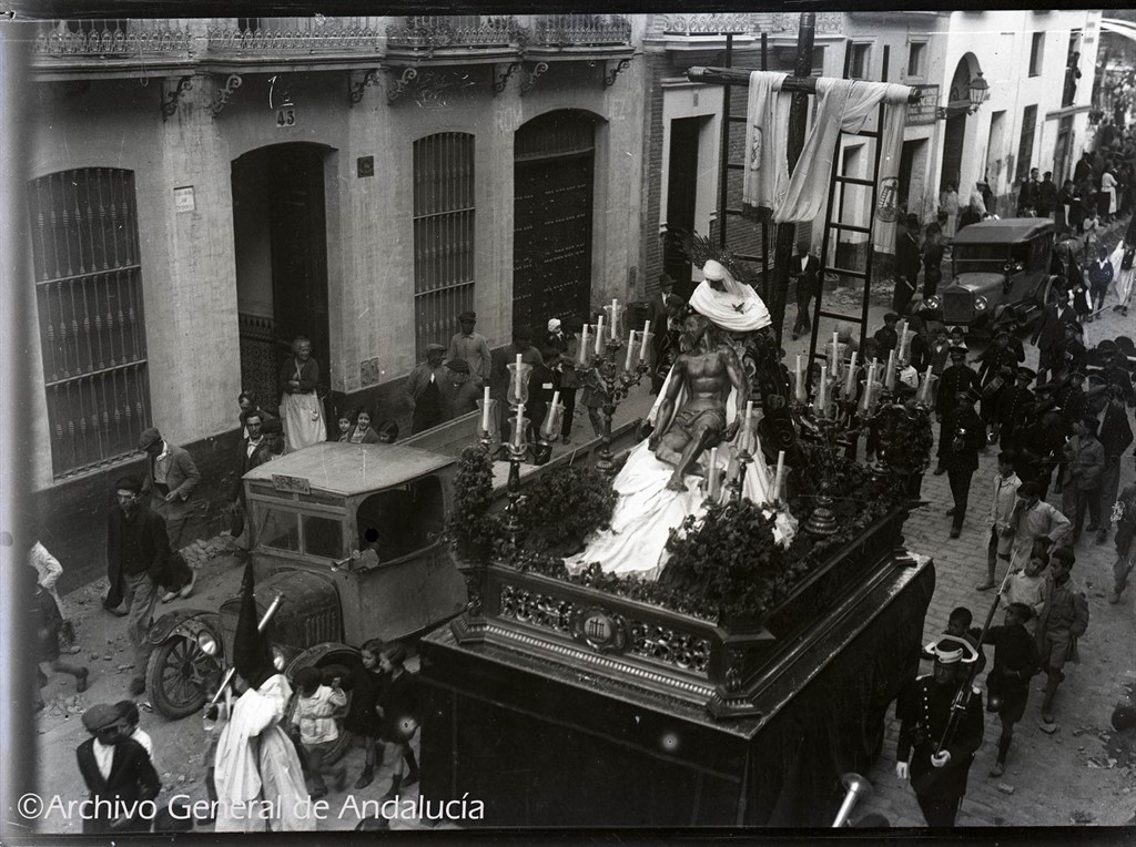 El Archivo General de Andalucía muestra fotos de Fernando Carmona sobre ...