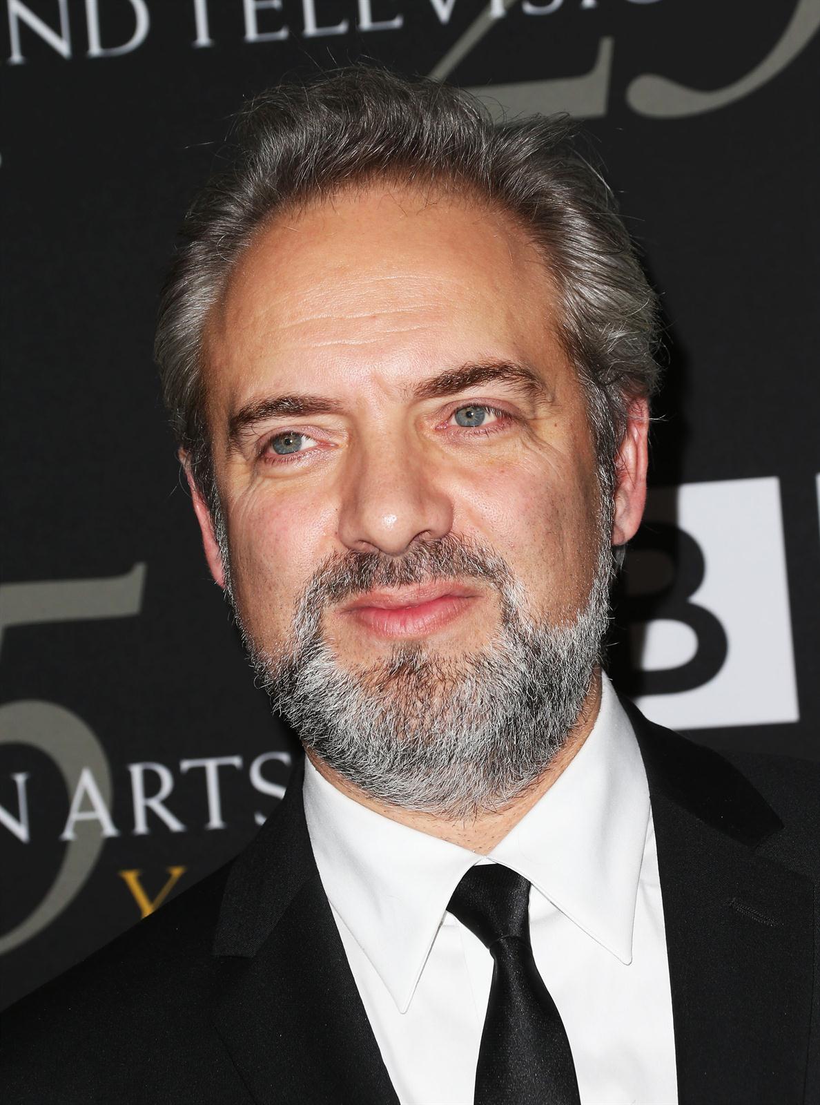 Sam Mendes volverá a dirigir a James Bond