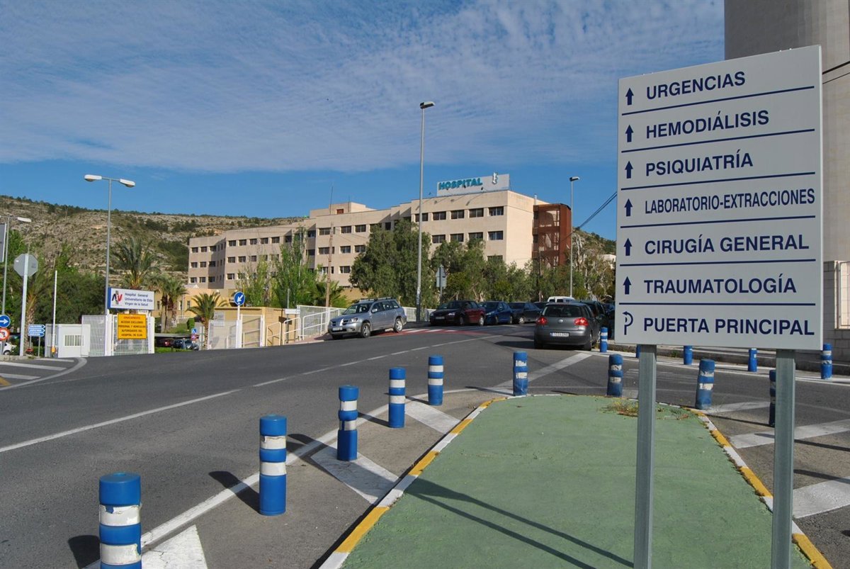 Sanitat prevé emitir la tarjeta sanitaria única a principios de 2014