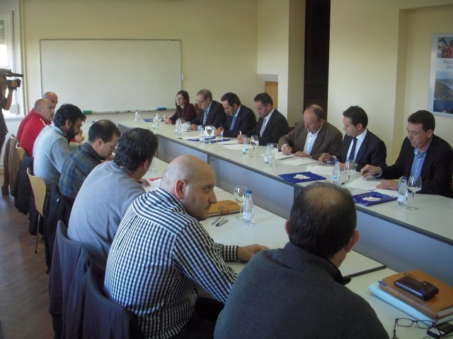 Sindicatos Y Patronal Firman El Convenio Colectivo Del Sector Metal En