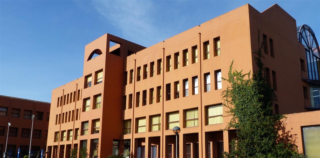 El CEUC convoca una concentración este miércoles en el Interfacultativo