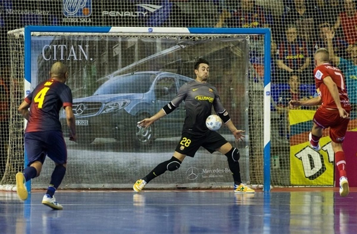 El FC Barcelona renueva a Paco Sedano hasta 2016