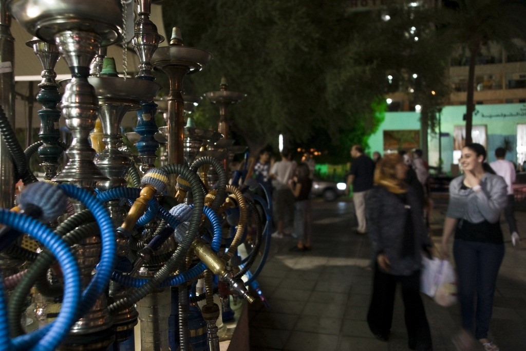 Fumar en cachimba puede generar adicción y tener efectos dañiños para ...