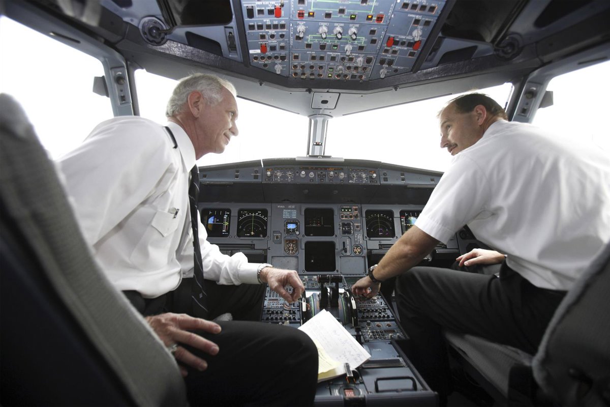 Fotos de la cabina del Airbus A320 por dentro