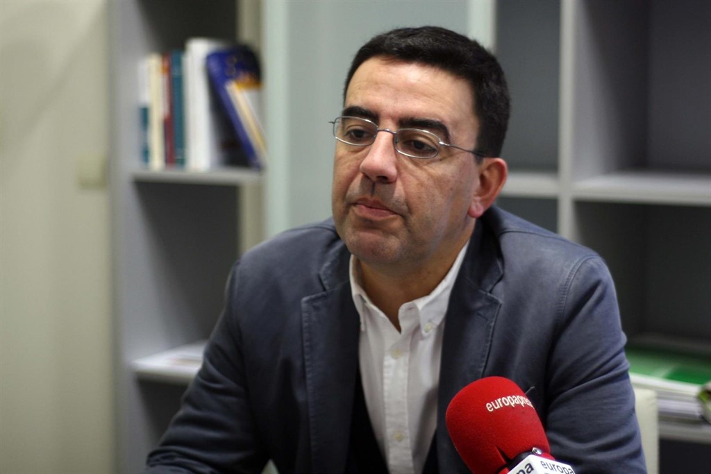 Mario Jiménez seguirá como portavoz parlamentario del PSOE-A