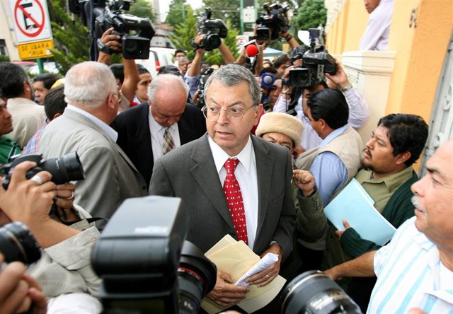 Muere el senador mexicano Manuel Camacho