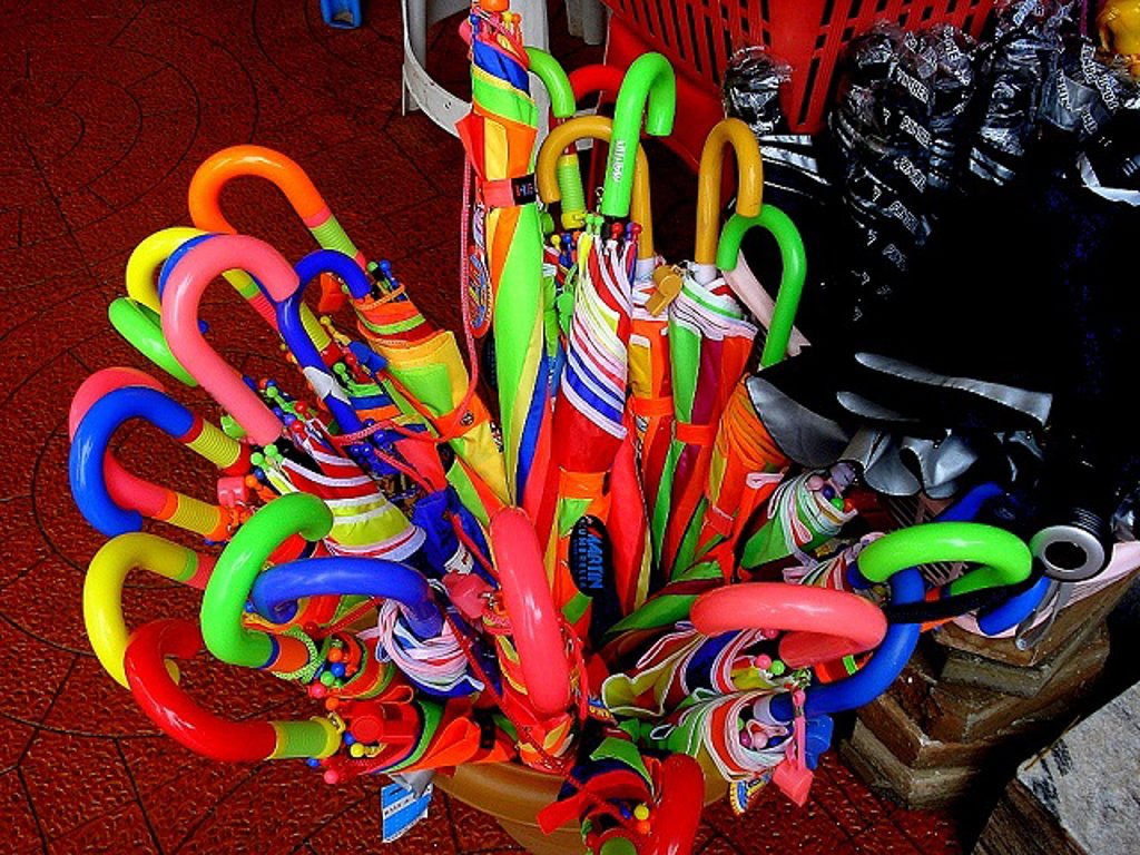 Sorpréndete con la lista de los 27 objetos perdidos más raros de los trenes