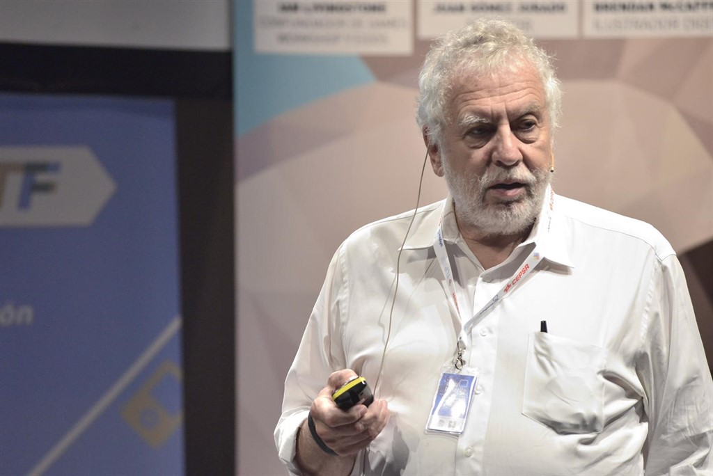 El fundador de Atari defiende que los videojuegos tienen que educar