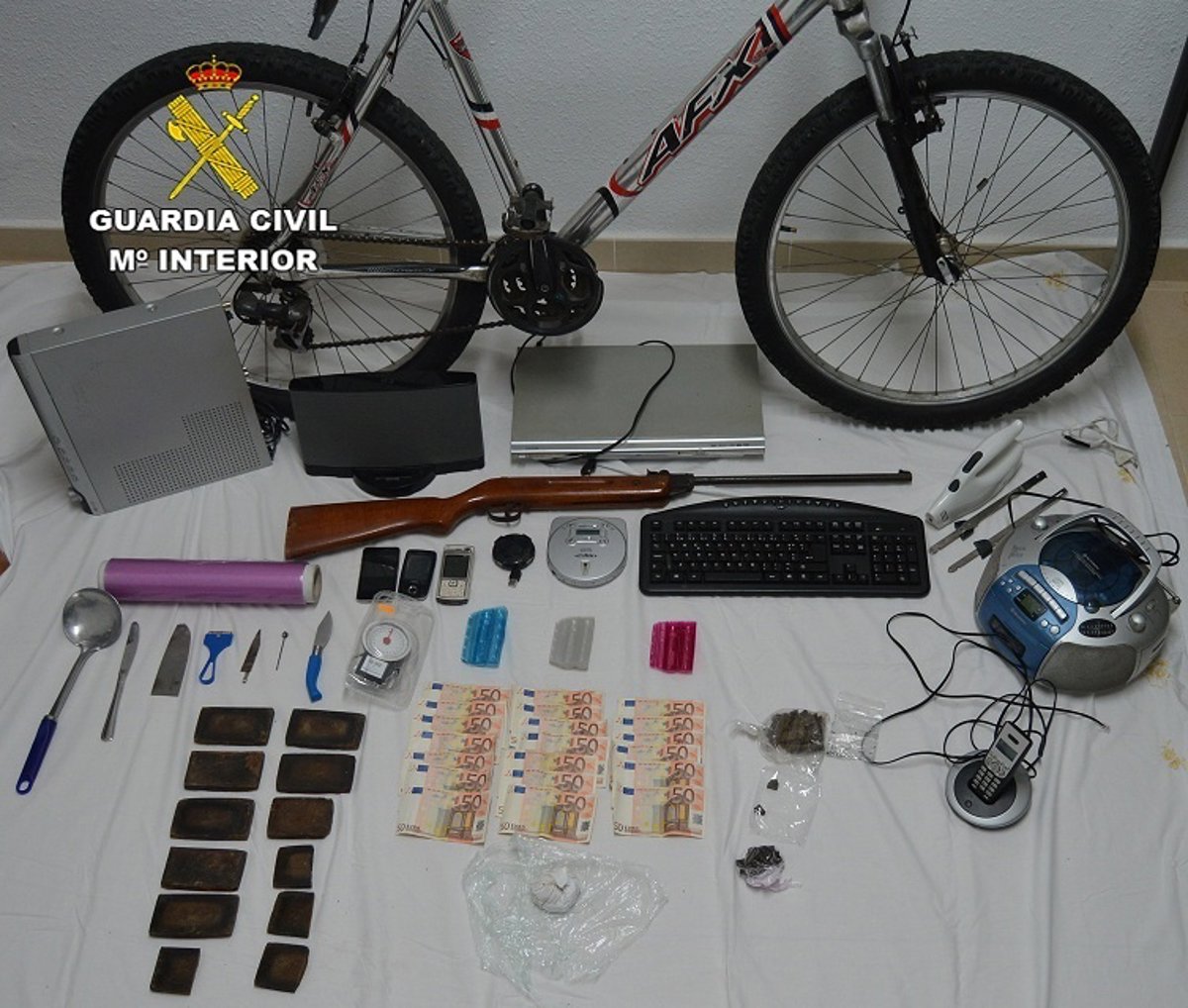 Desmantelados varios puntos de venta de drogas en Ayamonte