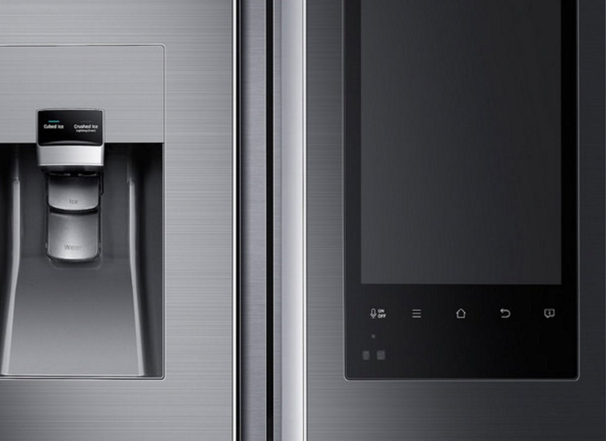 El frigorífico de Samsung con una gigantesca tablet Android en la puerta