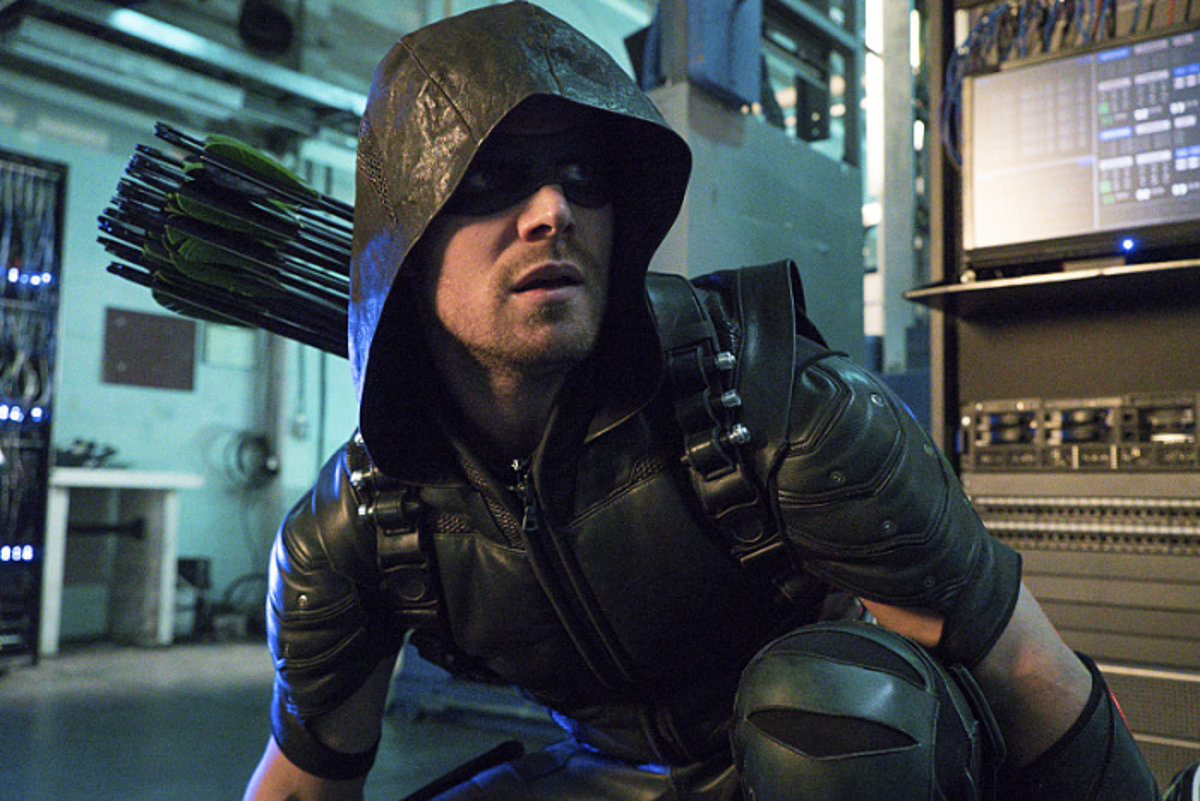 Arrow: Nuevas imágenes del retorno de Arsenal