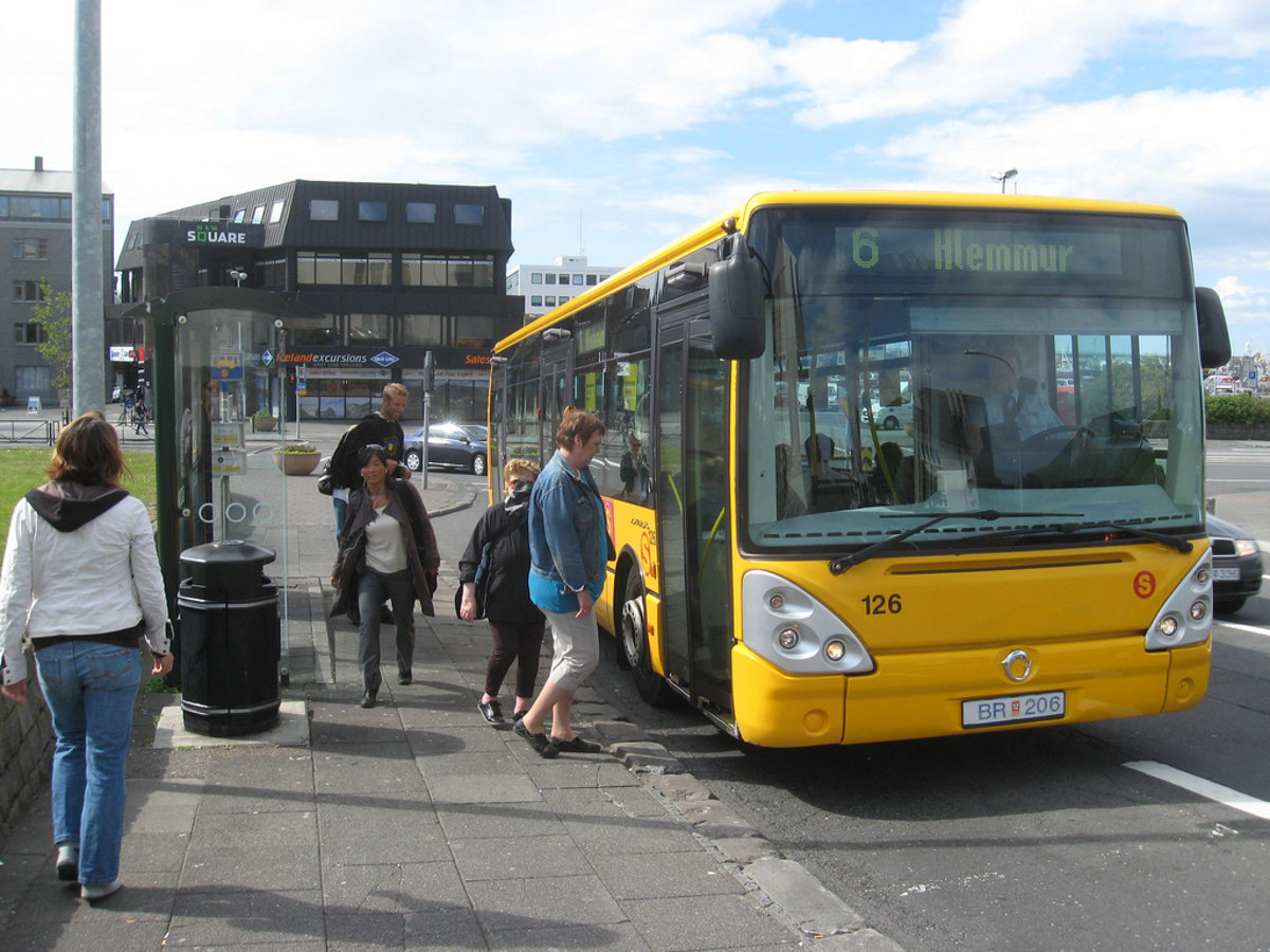 Bus Bunching o ¿Por qué los autobuses llegan de tres en tres?