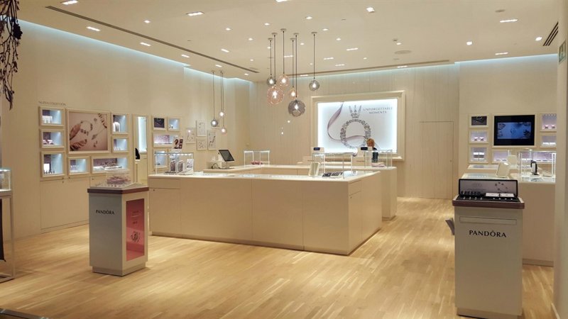 Pandora crece en España con la apertura de 25 tiendas en 2016