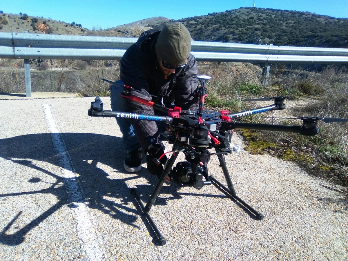 Zenith utiliza los drones para abaratar y mejorar labores topográficas ...