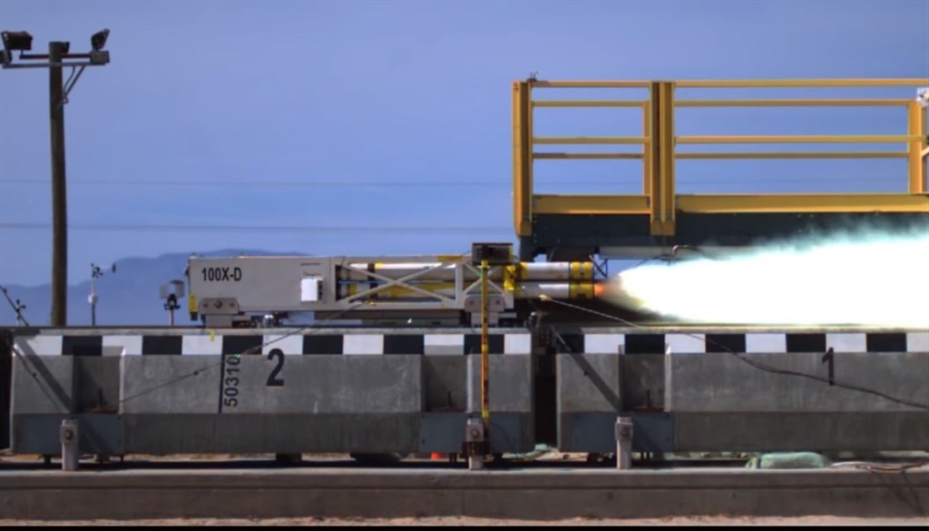 VÍDEO Un 'maglev' supera por primera vez los 1.000 kilómetros por hora