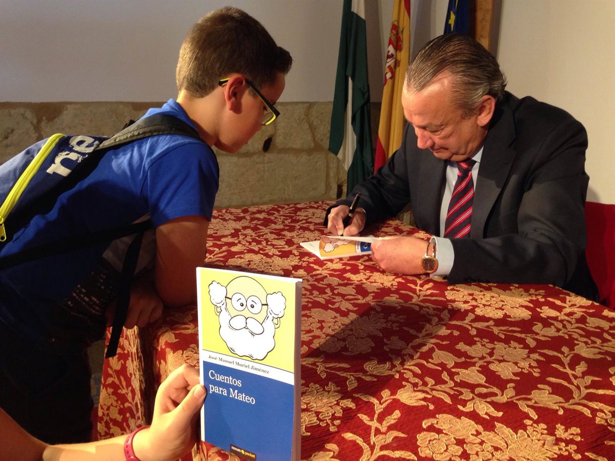 Niños de colegios de Alcalá la Real presentan la nueva obra de José ...