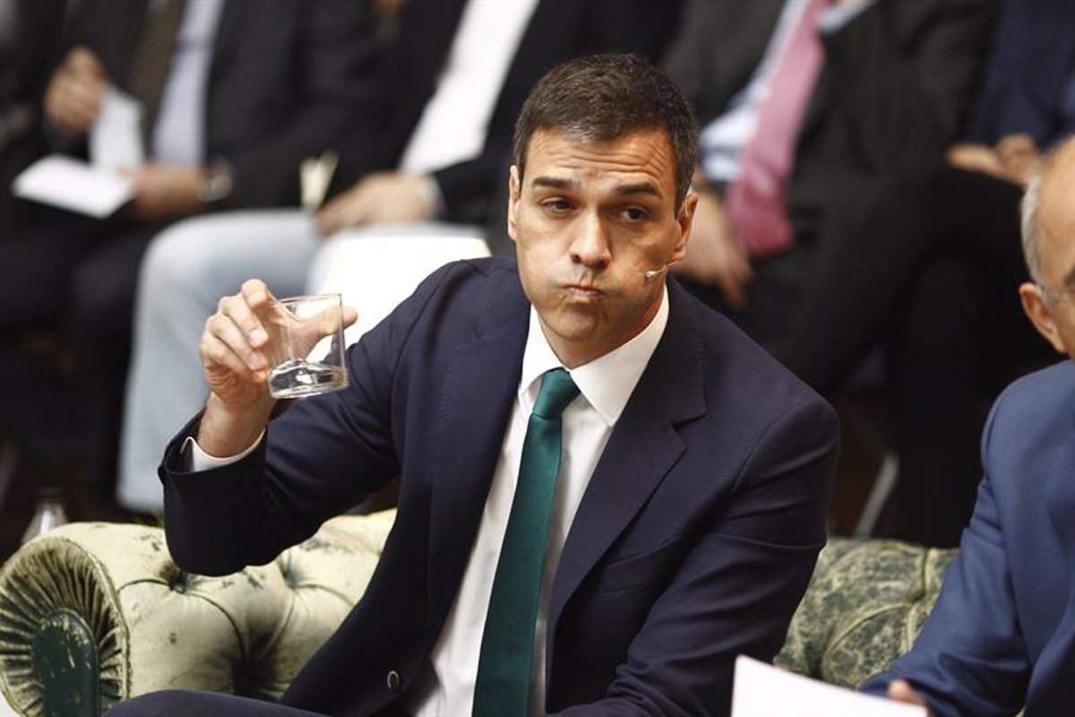 El PSOE crece, evita el 'sorpasso' y se sitúa a 4 puntos del PP, según ... El PSOE crece, evita el 'sorpasso' y se sitúa a 4 puntos del PP, según ...