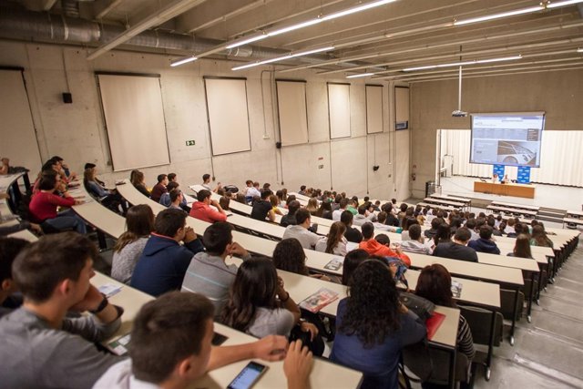 El curso en la UPNA comienza el 9 de septiembre con 7.000 alumnos