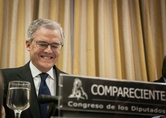 Sebastián Albella se abstiene en el dictamen de la CNMV sobre la fusión ...