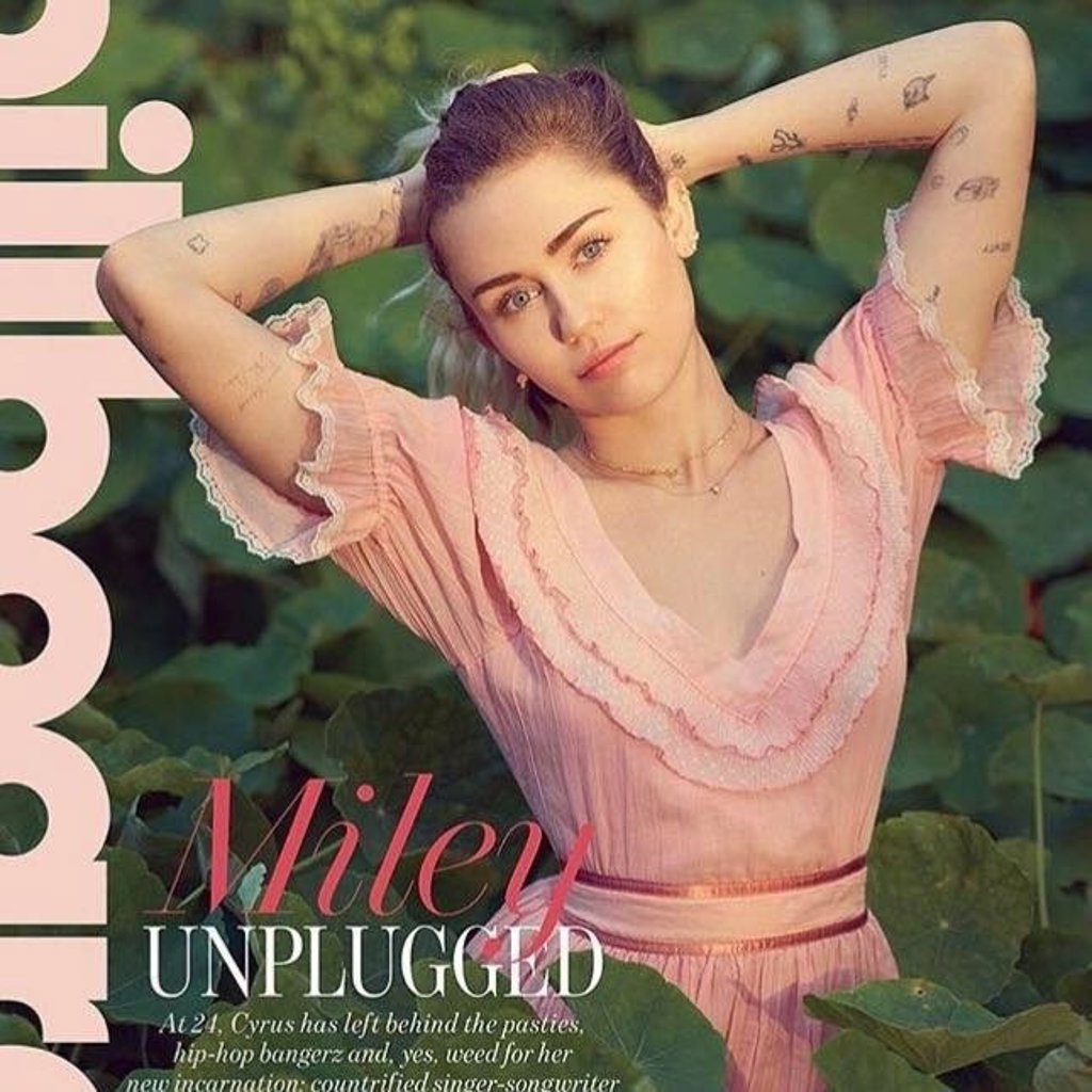 Miley Cyrus regresa este mes con Malibu, primer single de su próximo álbum