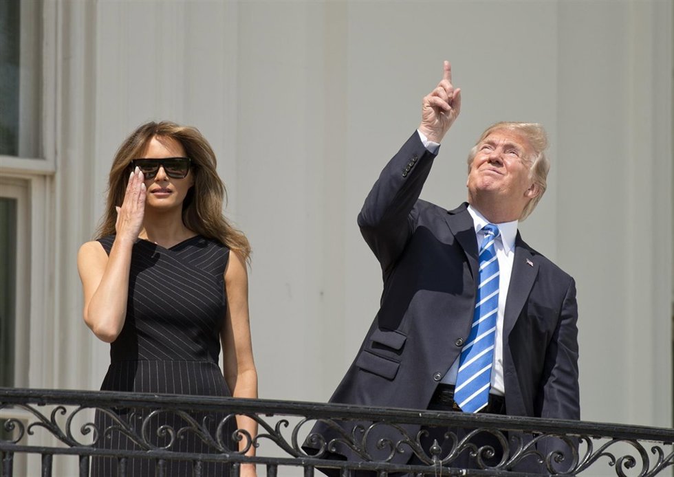 El día que Donald Trump desafió al eclipse solar