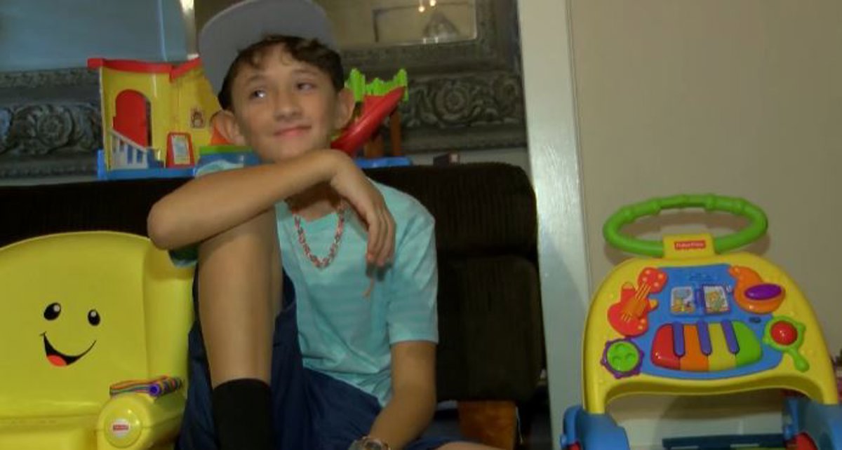 Un niño de 10 años asiste en el parto a su madre y salva su vida y la ... Un niño de 10 años asiste en el parto a su madre y salva su vida y la ...