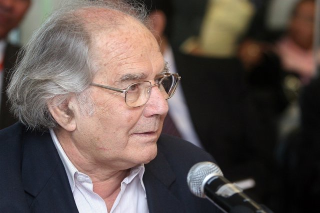 El Nobel de la Paz Pérez Esquivel apoya el 1-O y envía "fuerza y ...