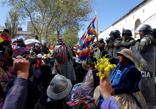 El diálogo con los pobladores de Achacachi, en un cuarto intermedio