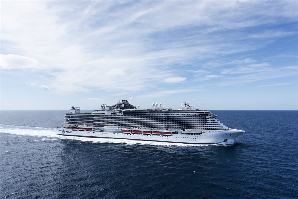 El 'buque insignia' de MSC llega por primera a Barcelona